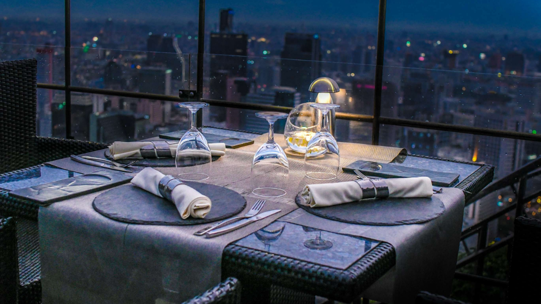 8 Best First Date Ideas That Won’t Make You Feel Awkward - Vivastreet