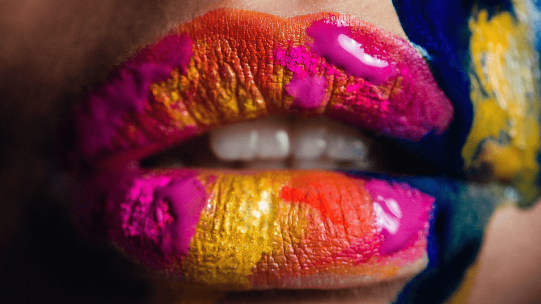 What is A Rainbow Kiss? Learn More About This X-rated Kiss - Vivastreet
